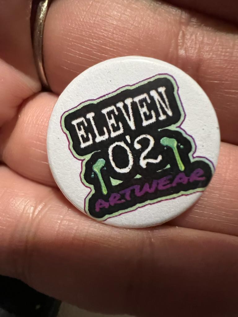 ELEVENO2 ARTWEAR LLC